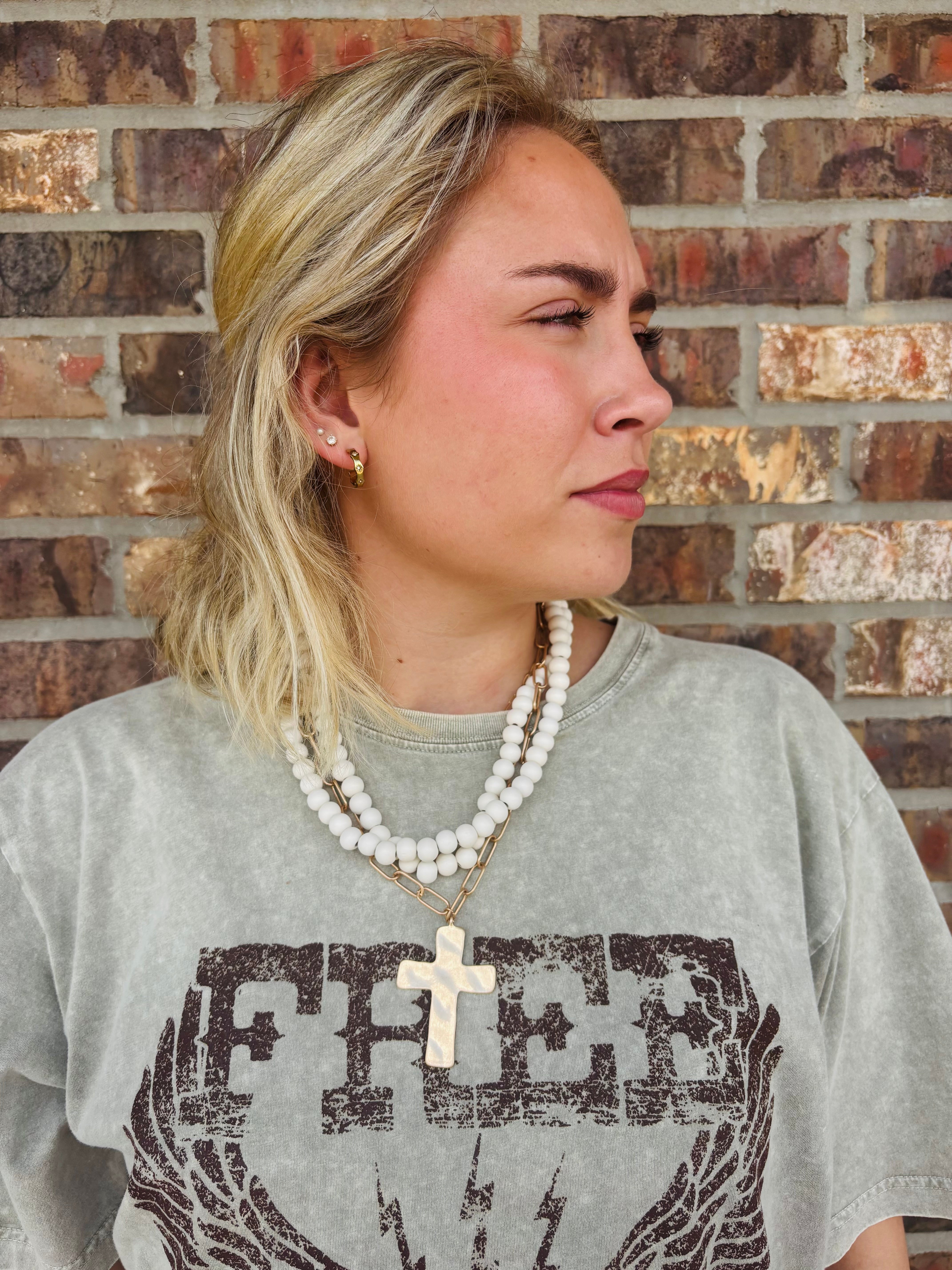 Beth Beaded Cross Necklace – Sparkled Leopard Boutique